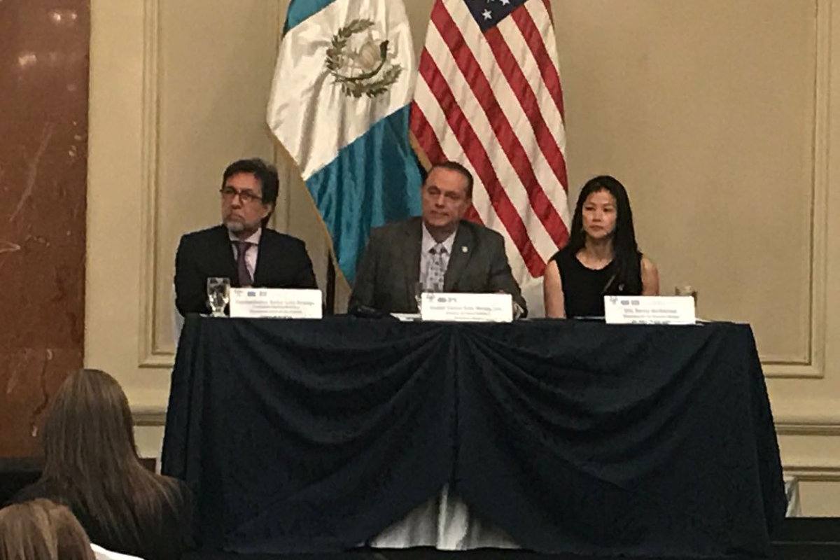 EE.UU. está comprometido al combate de la tuberculosis en Guatemala ...