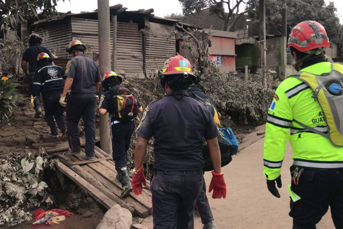 Colombia ofrece ayuda a Guatemala por tragedia causada por erupción del ...