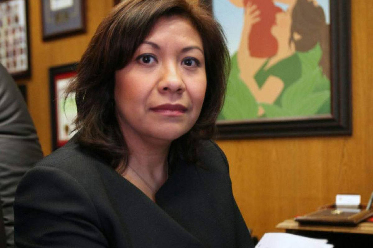Congresista demócrata Norma Torres dice estar de acuerdo en seguir ...