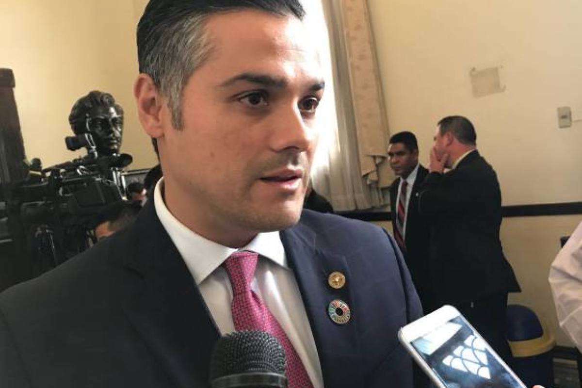 Colaboradora eficaz menciona al diputado Hernández Azmitia en caso de ...
