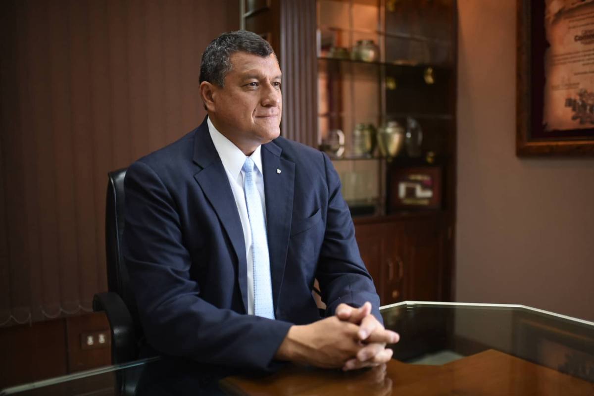 Diputados opinan sobre proceso de antejuicio contra Guillermo Castillo
