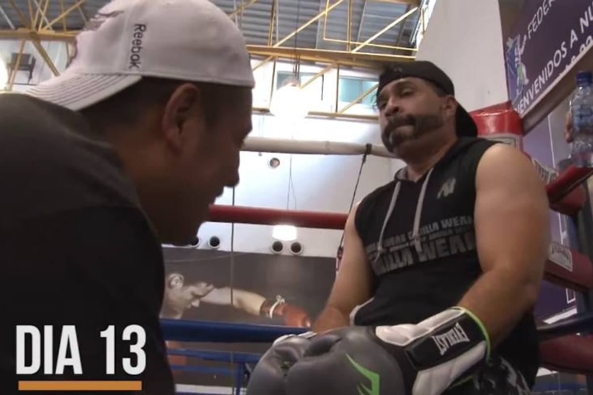 VIDEO | Unos cuantos golpes y Neto Bran dice "no más" en un entreno de box