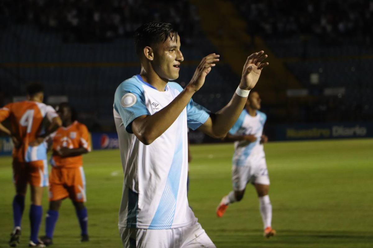 José Carlos "el Flaco" Martínez tiene COVID-19