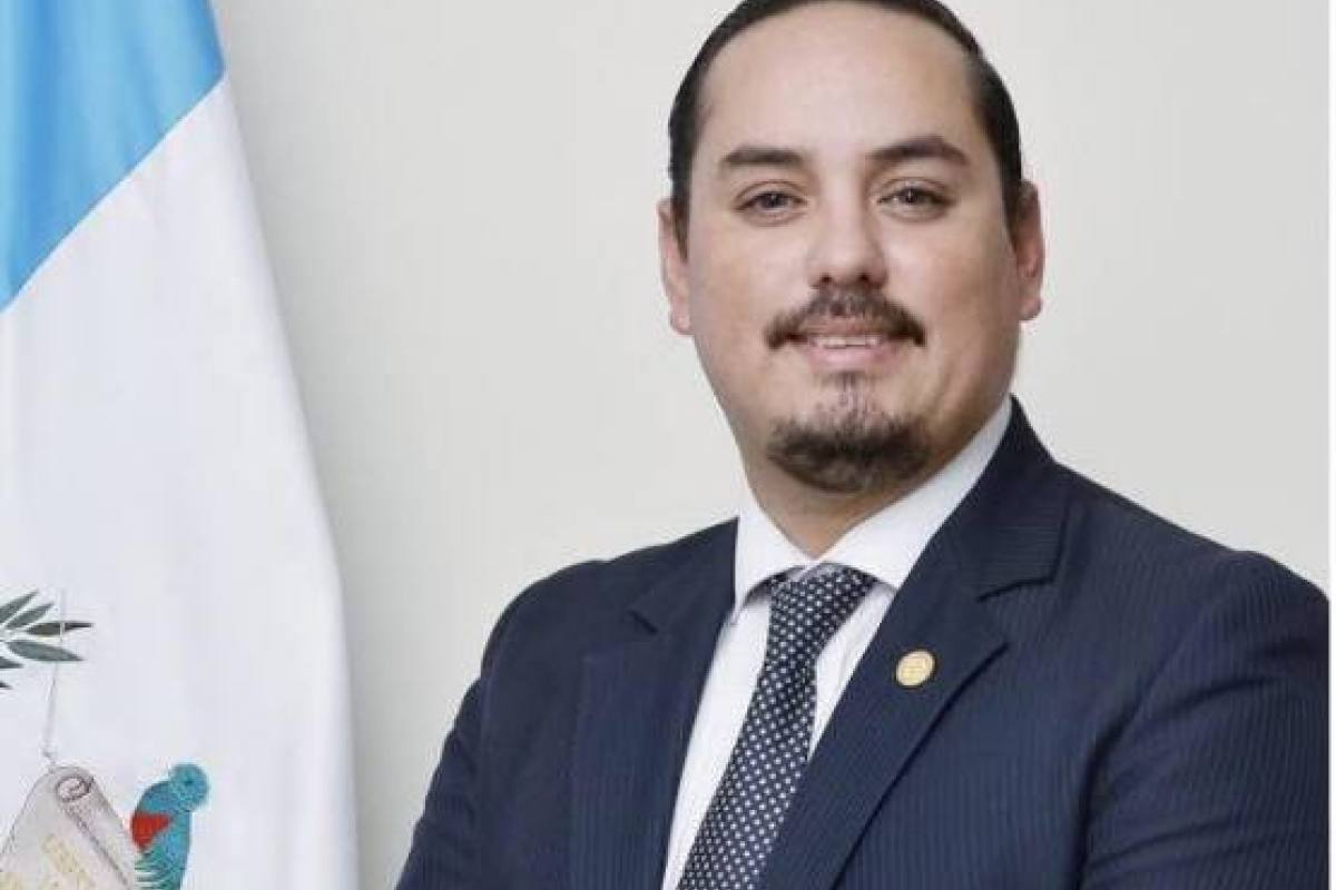 Surge nueva denuncia contra cónsul de Guatemala en Los Ángeles