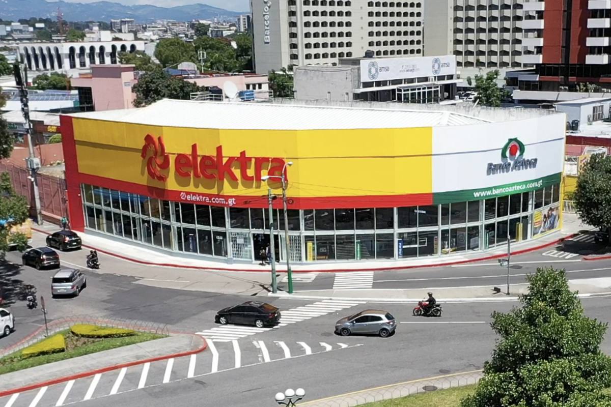 Elektra llega a su 24 aniversario, generando más de 750 empleos