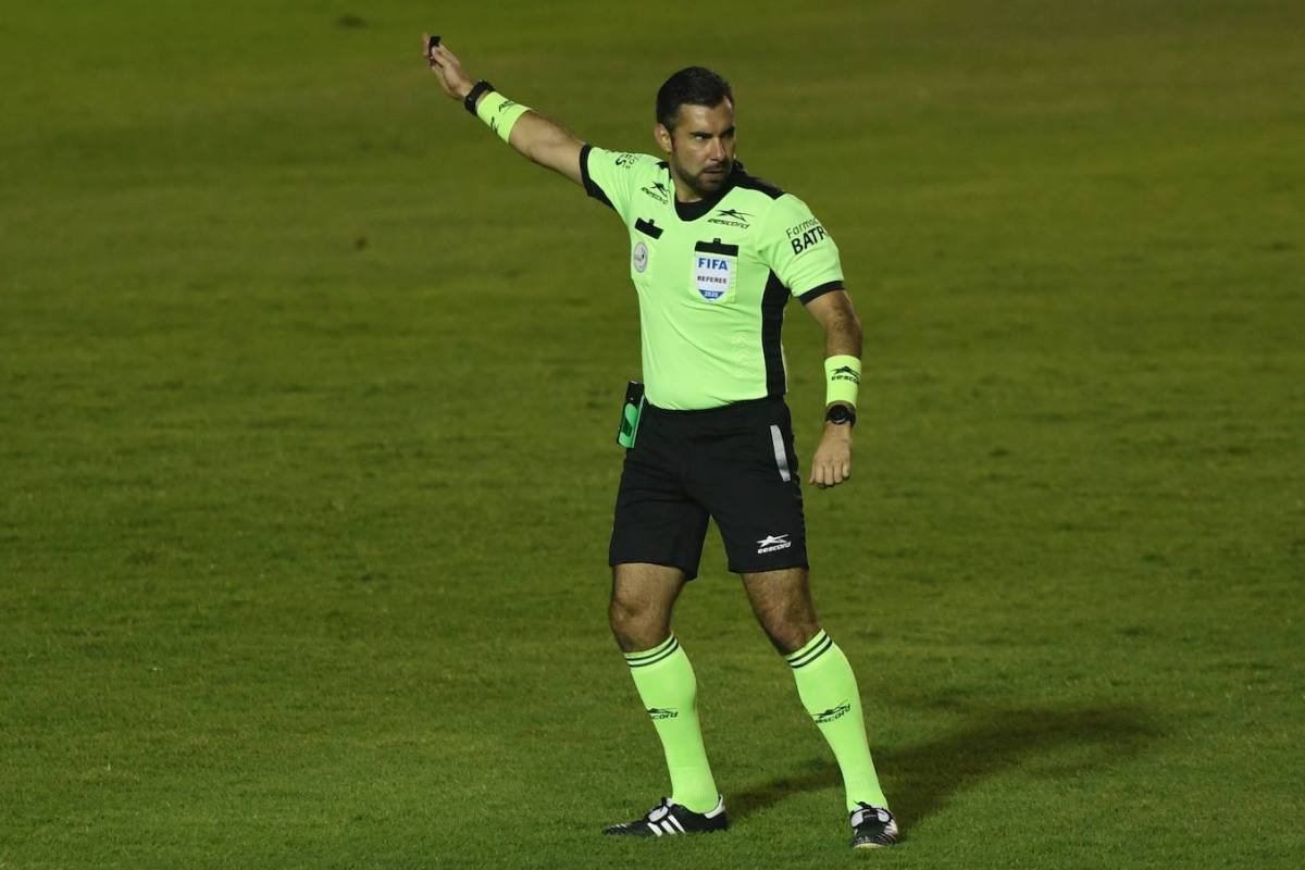 Mario Escobar y Walter López en octavos de la Liga de Campeones de Concacaf