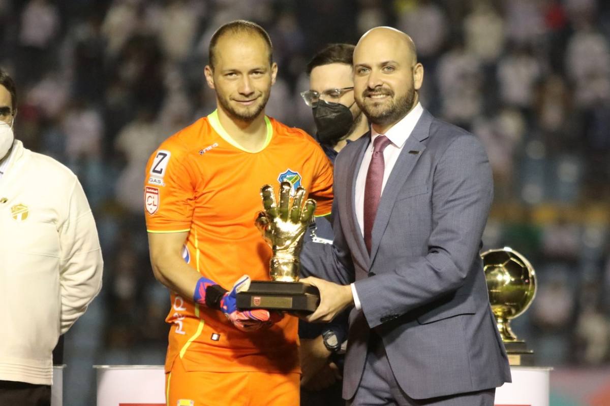 Kevin Moscoso jugará con Mixco durante el Clausura 2023