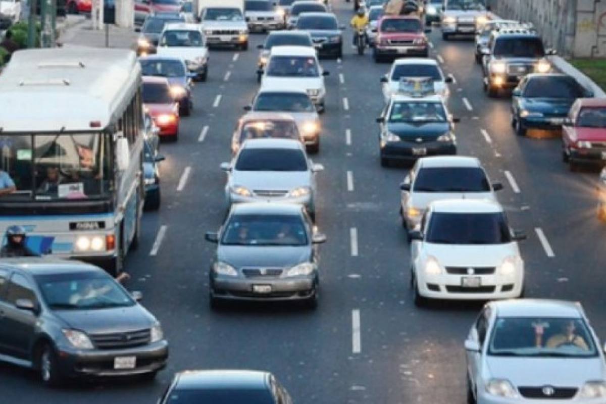 2.5M de nuevos vehículos en 5 años: ¿más tráfico?