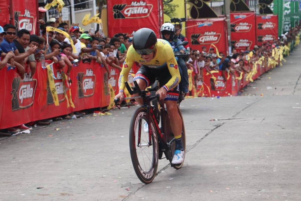 Atropellan al ciclista guatemalteco Manuel Rodas