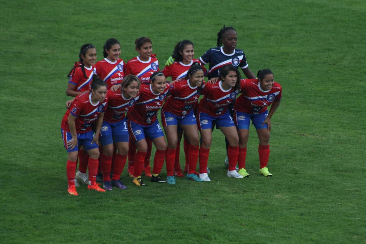 Jugadoras del Deportivo Xela denuncian acoso técnico Amado Reyes