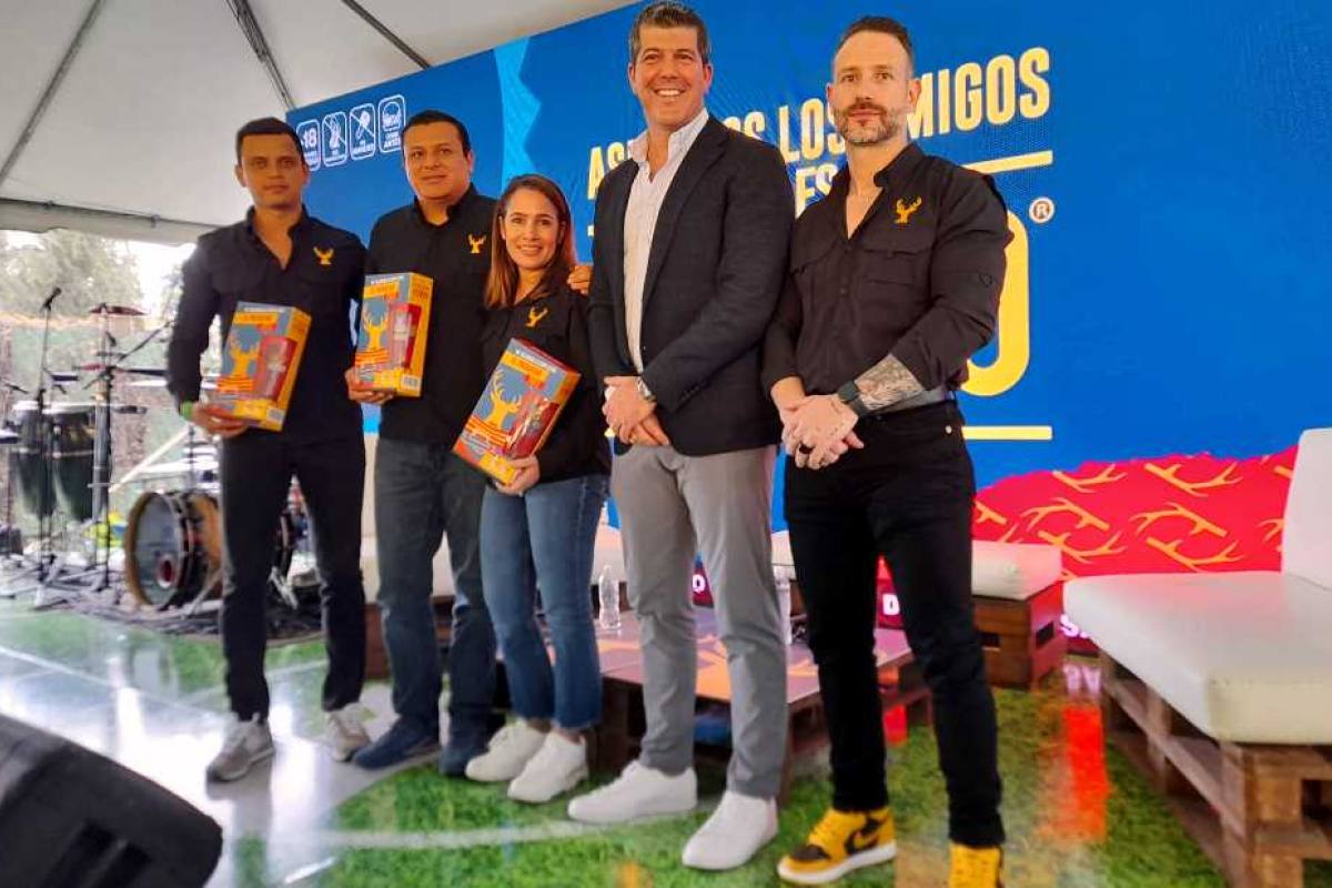 Venado presenta PACKATAR junto a Fernando Palomo
