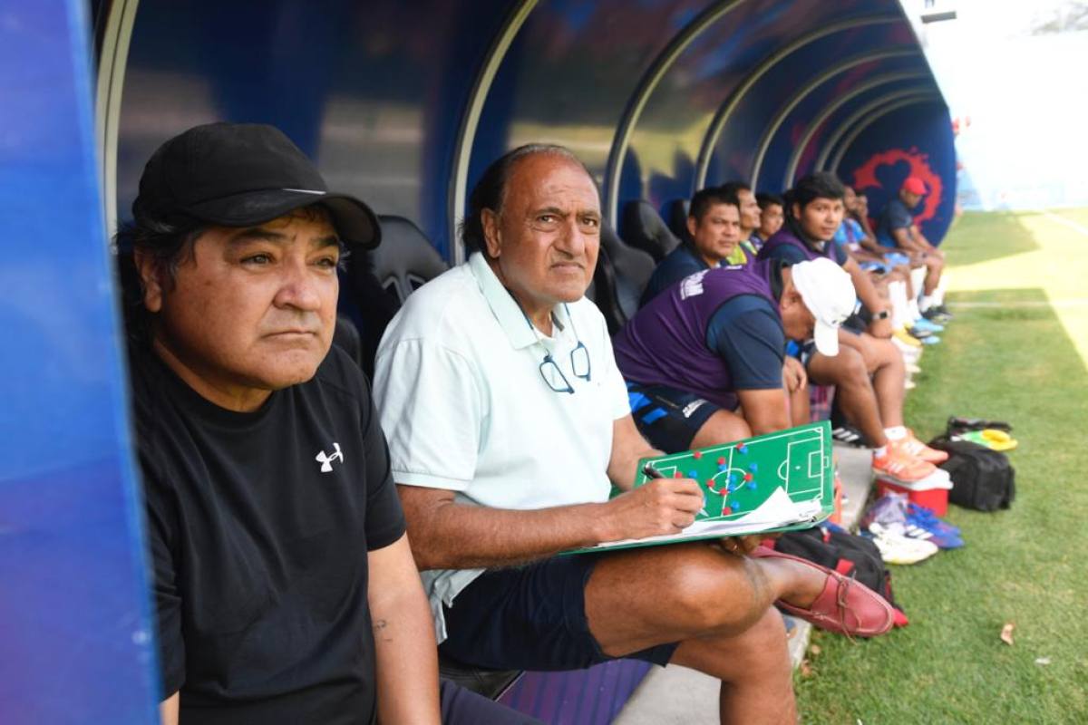 Pablo Centrone habla sobre la actual plantilla de Xinabajul-Huehue