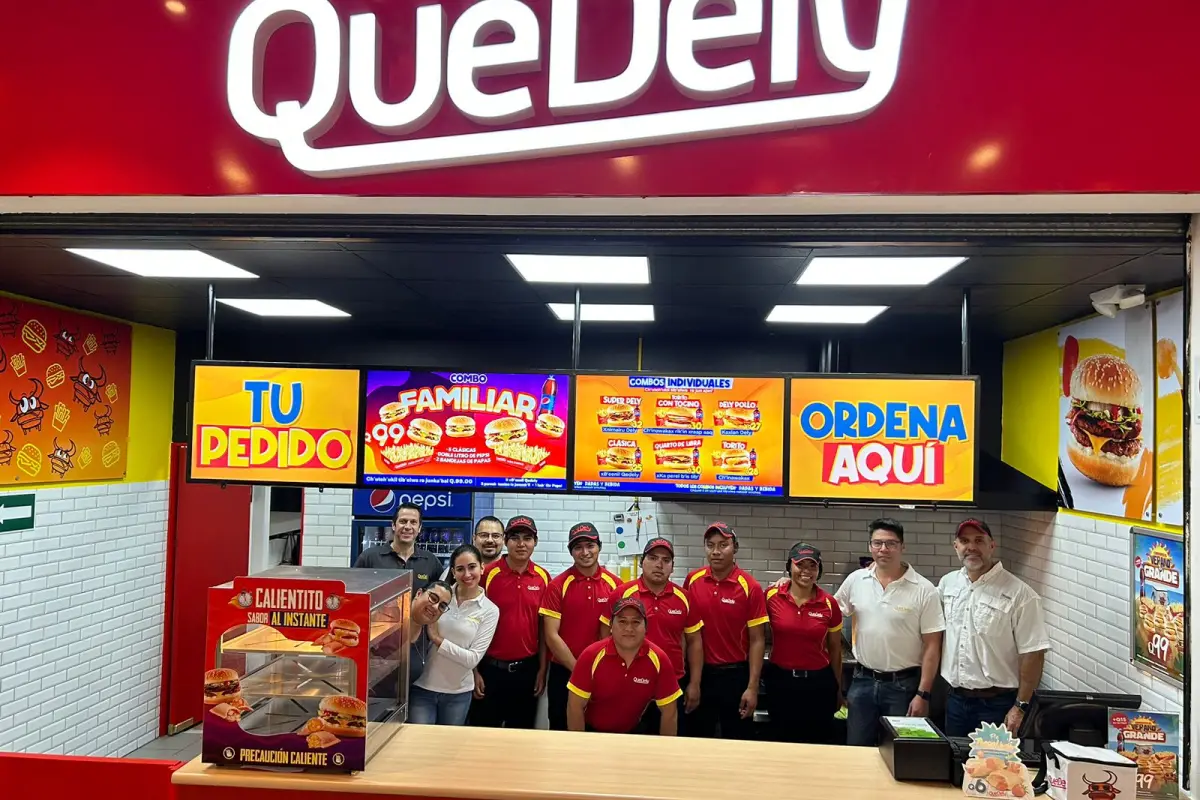 Quedely celebra su primer restaurante con menú en Qeqchi