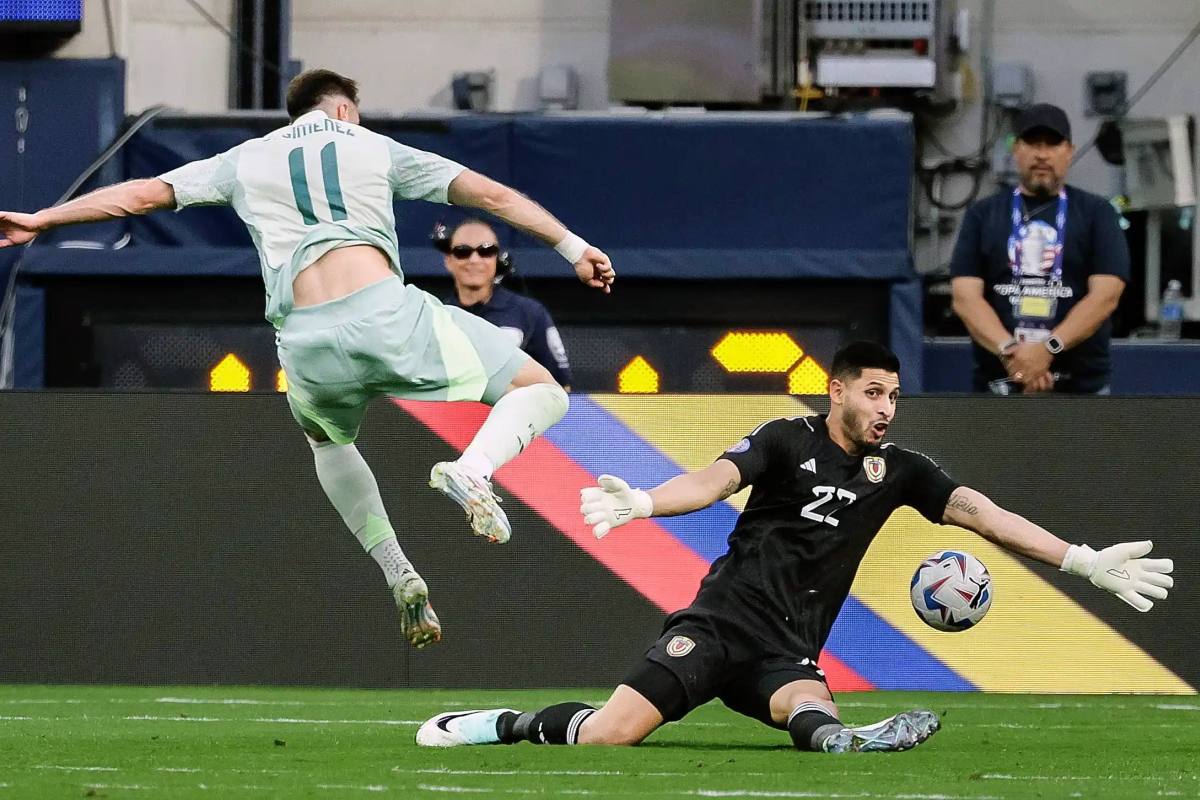 Rafael Romo contesta a periodistas mexicanos junio 2024