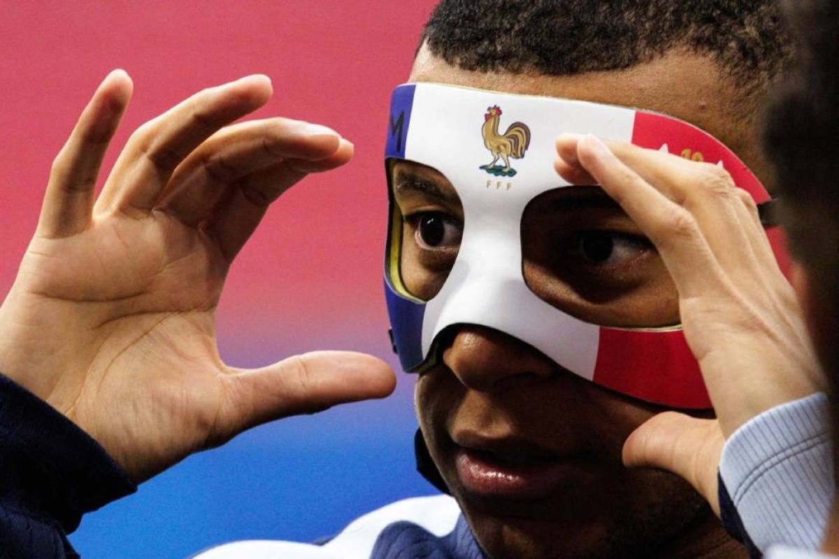 Mbappé no será titular en el partido ante Países Bajos