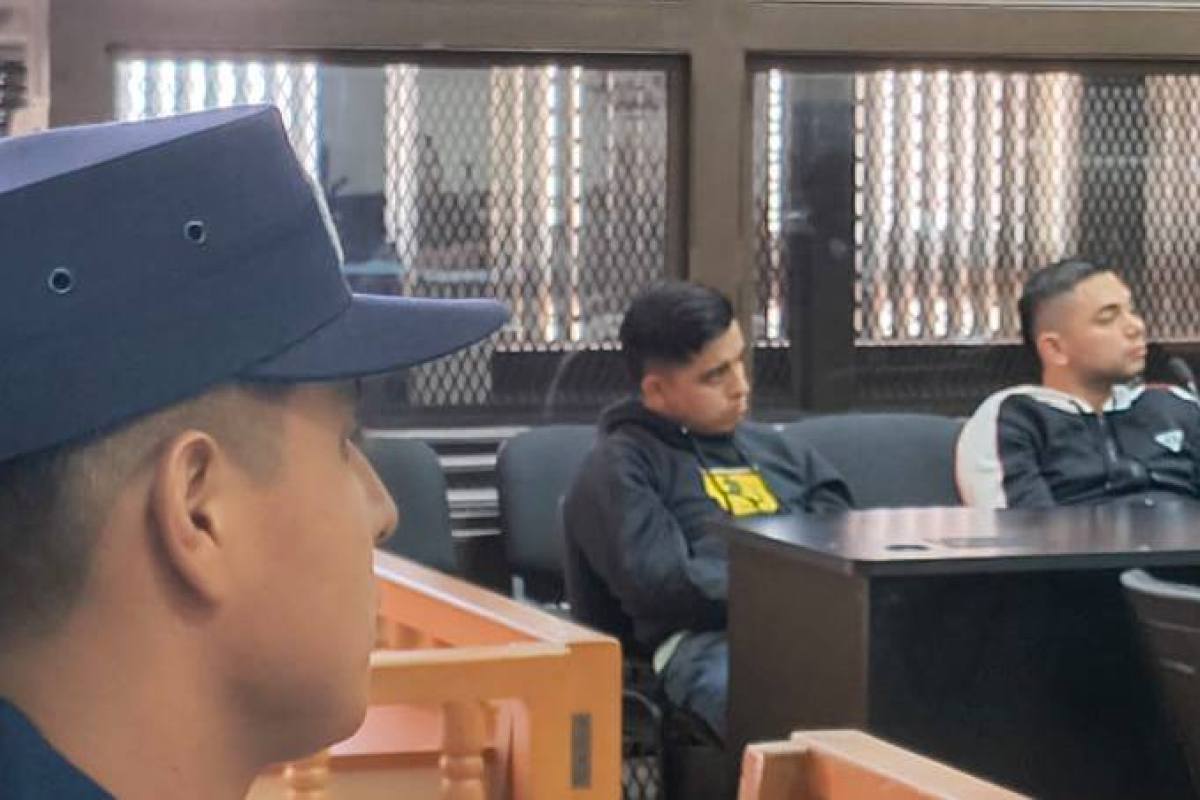 Sala beneficia a implicados en desaparición del cantante Zoel Cruz