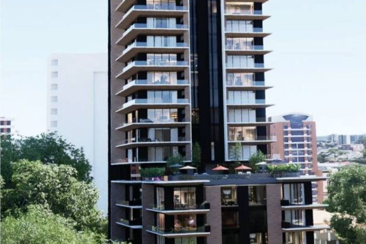 Tiffany Doce Edificio de 31 Niveles Llega a Zona 14