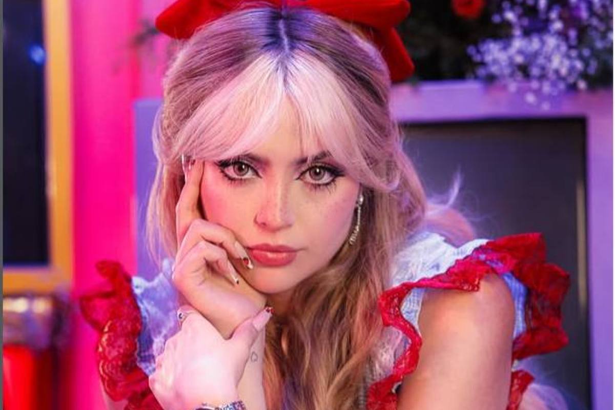 Ari Gameplays publica video candente tras filtración de fotos