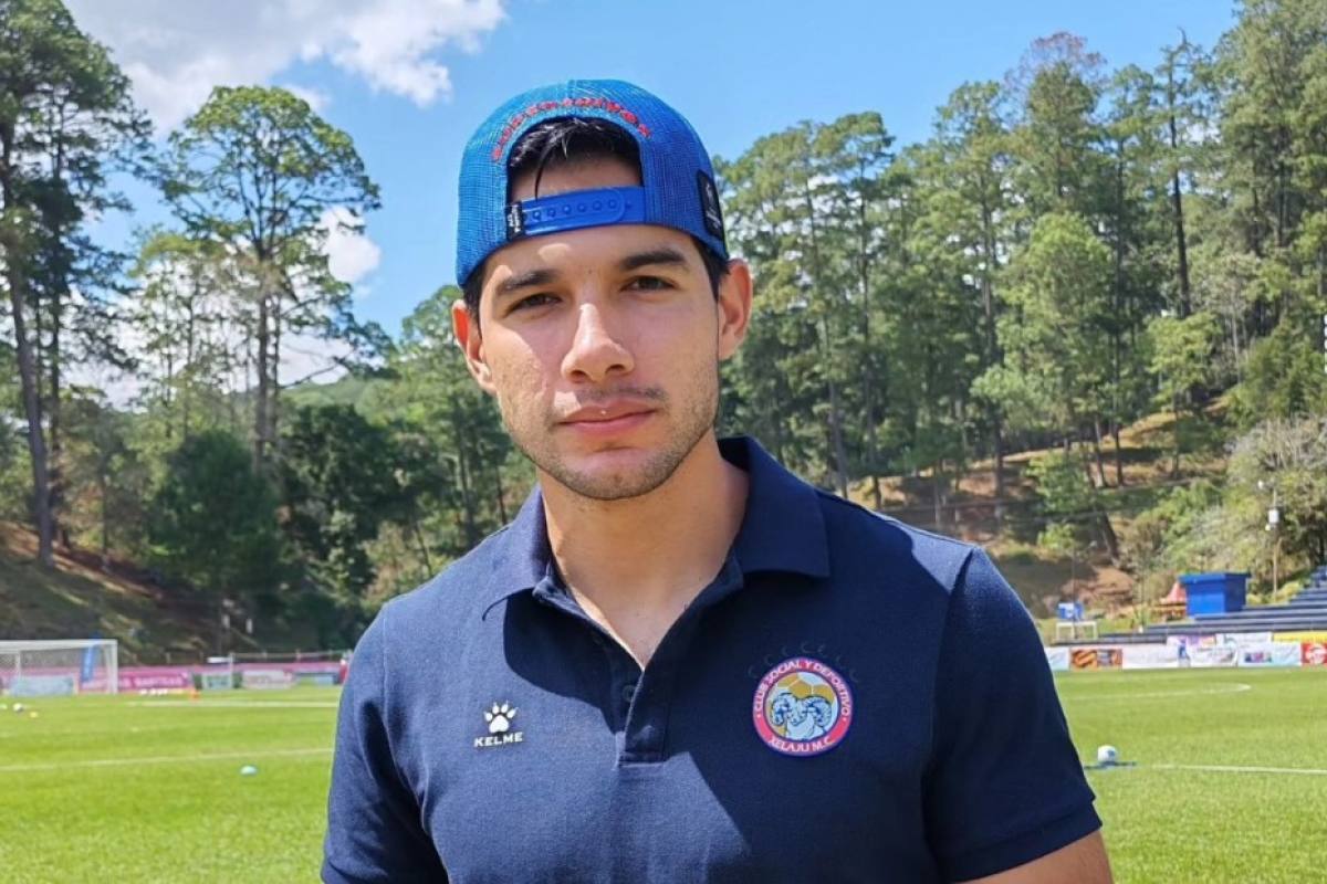 Jesús López se refiere a las canchas de futbol de Guatemala