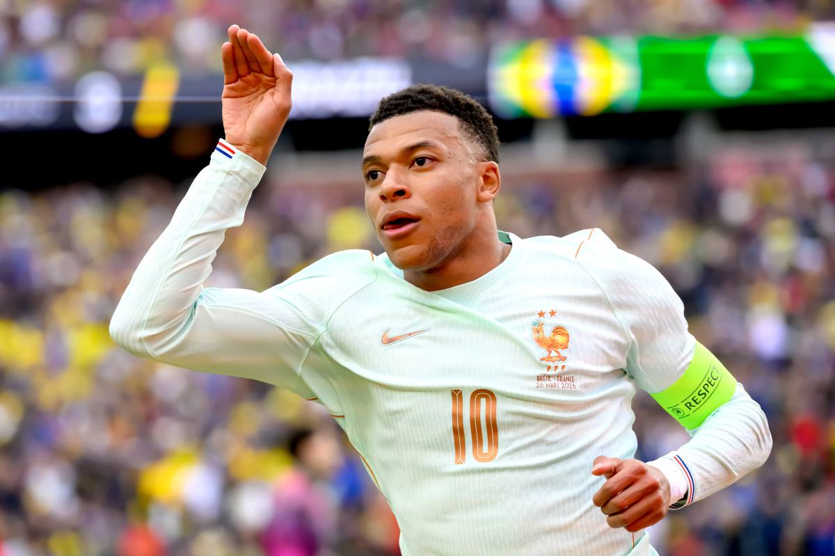 Kylian Mbappé pone a Brasil de Carlo Ancelotti en su sitio